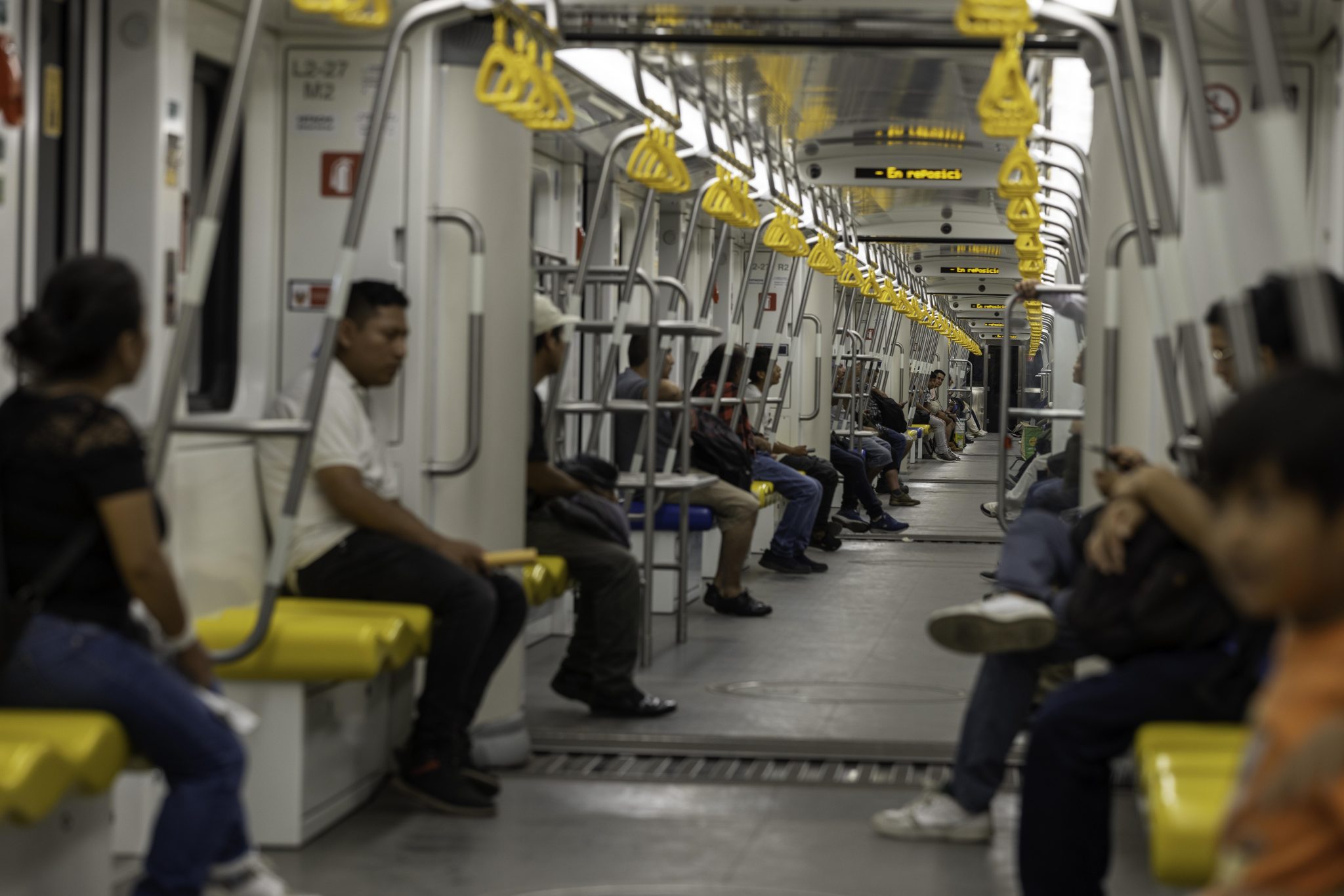 La Línea 2 movilizó a más de 530 mil usuarios en su primer mes de ...